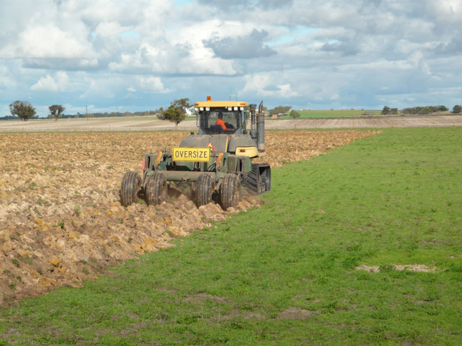 Clay Delving South Australia | Densley Earthmoving Clay Delving South Australia | Densley Earthmoving